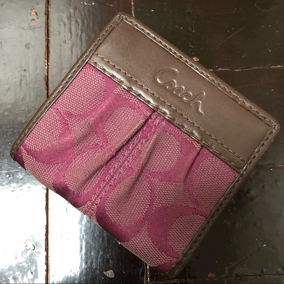 Coach | Bags | Authentic Coach Signature Small Wallet | Poshmark